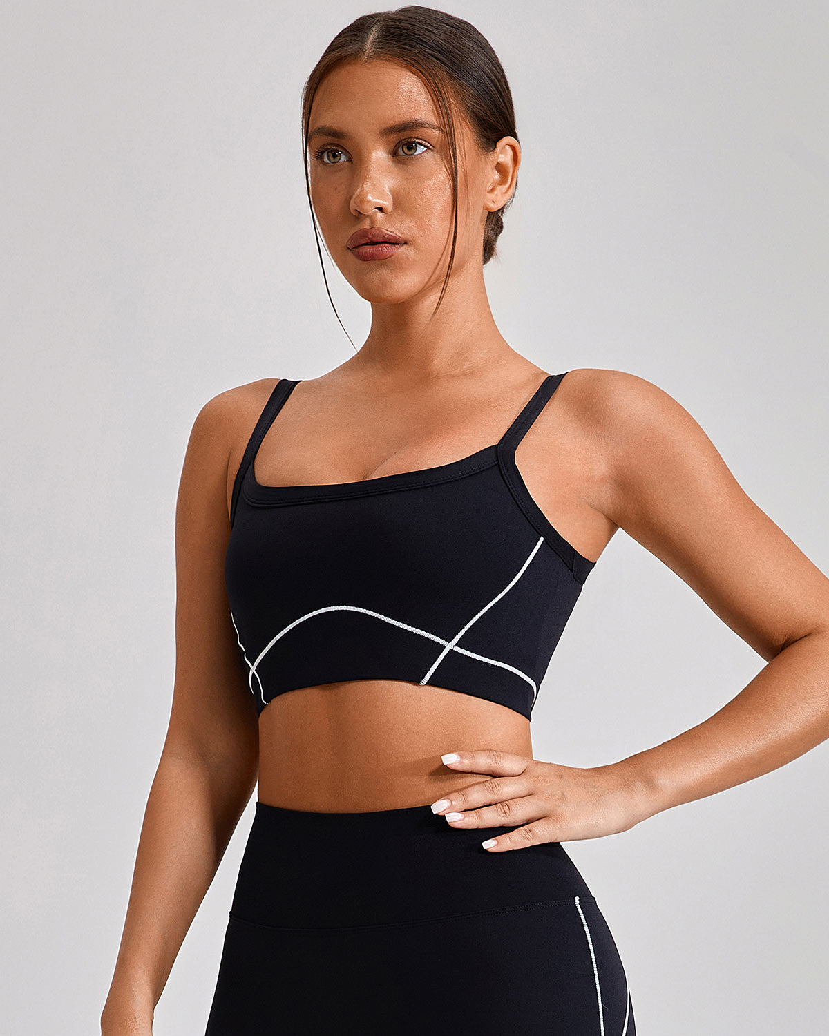 Ruby Sports Bra - Black – Amelia Activewear